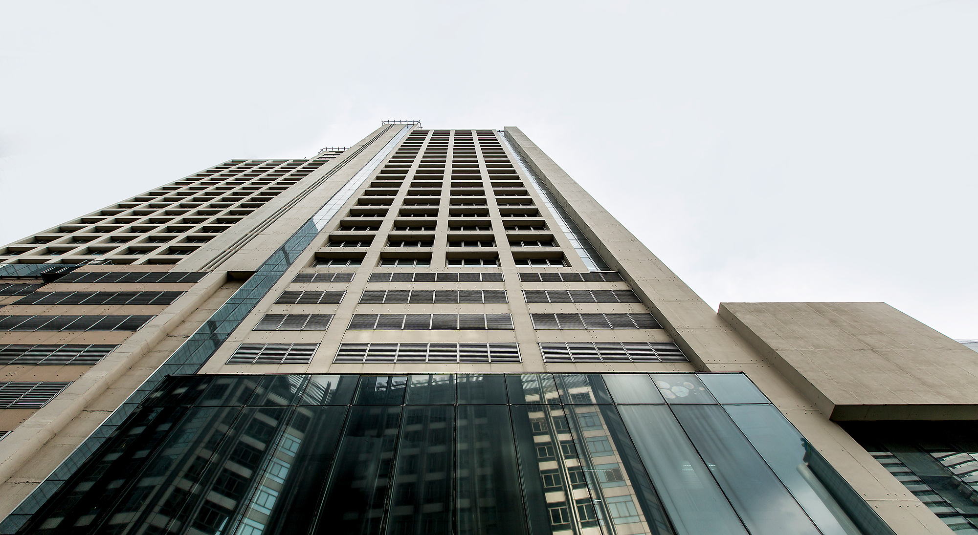 Office Spaces – Rajanakarn Building